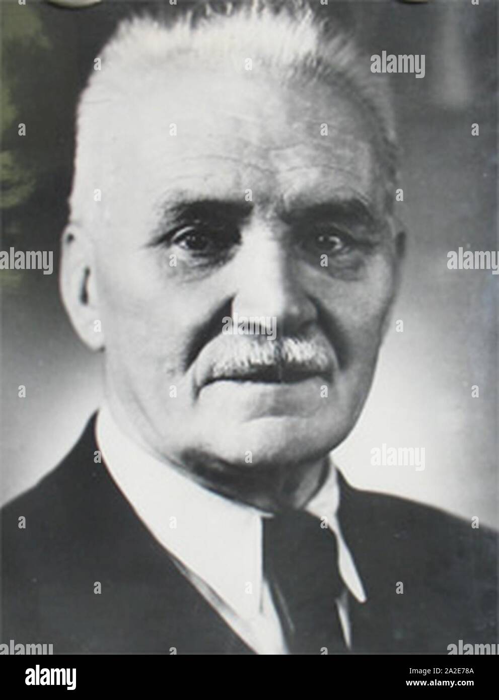 Eisner hi-res stock photography and images - Alamy