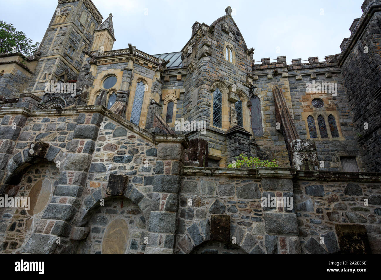 Scottish kirk building hi-res stock photography and images - Alamy