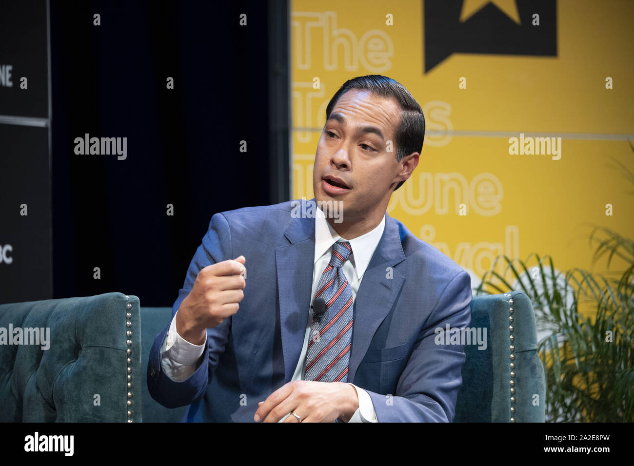 Bob daemmrich hispanic hi-res stock photography and images - Alamy