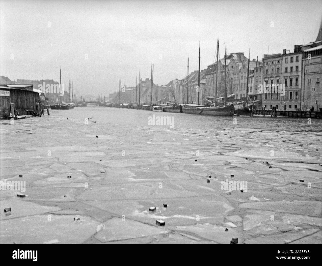 Pregel river hi-res stock photography and images - Alamy