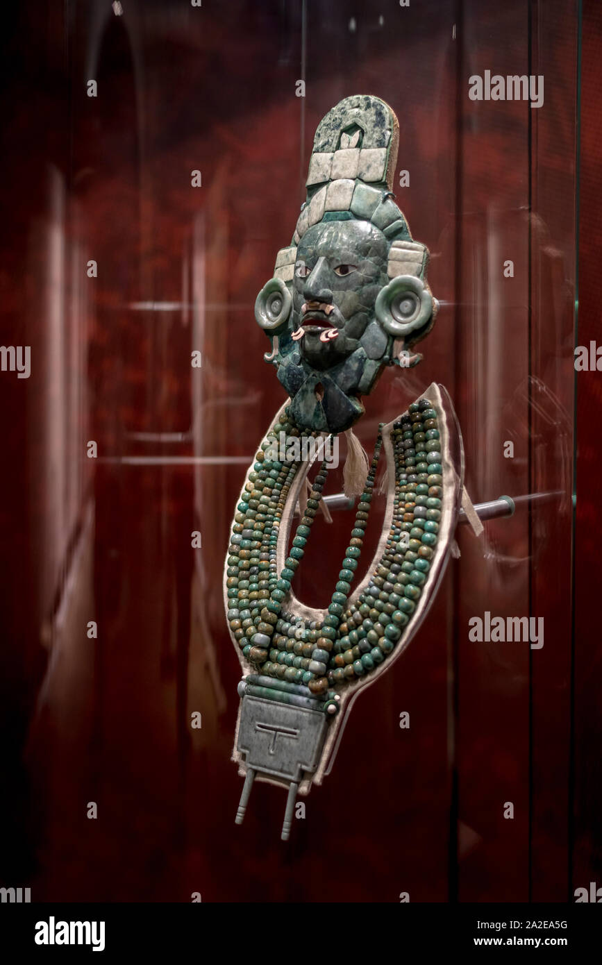 Mesoamerica jade hi-res stock photography and images - Alamy