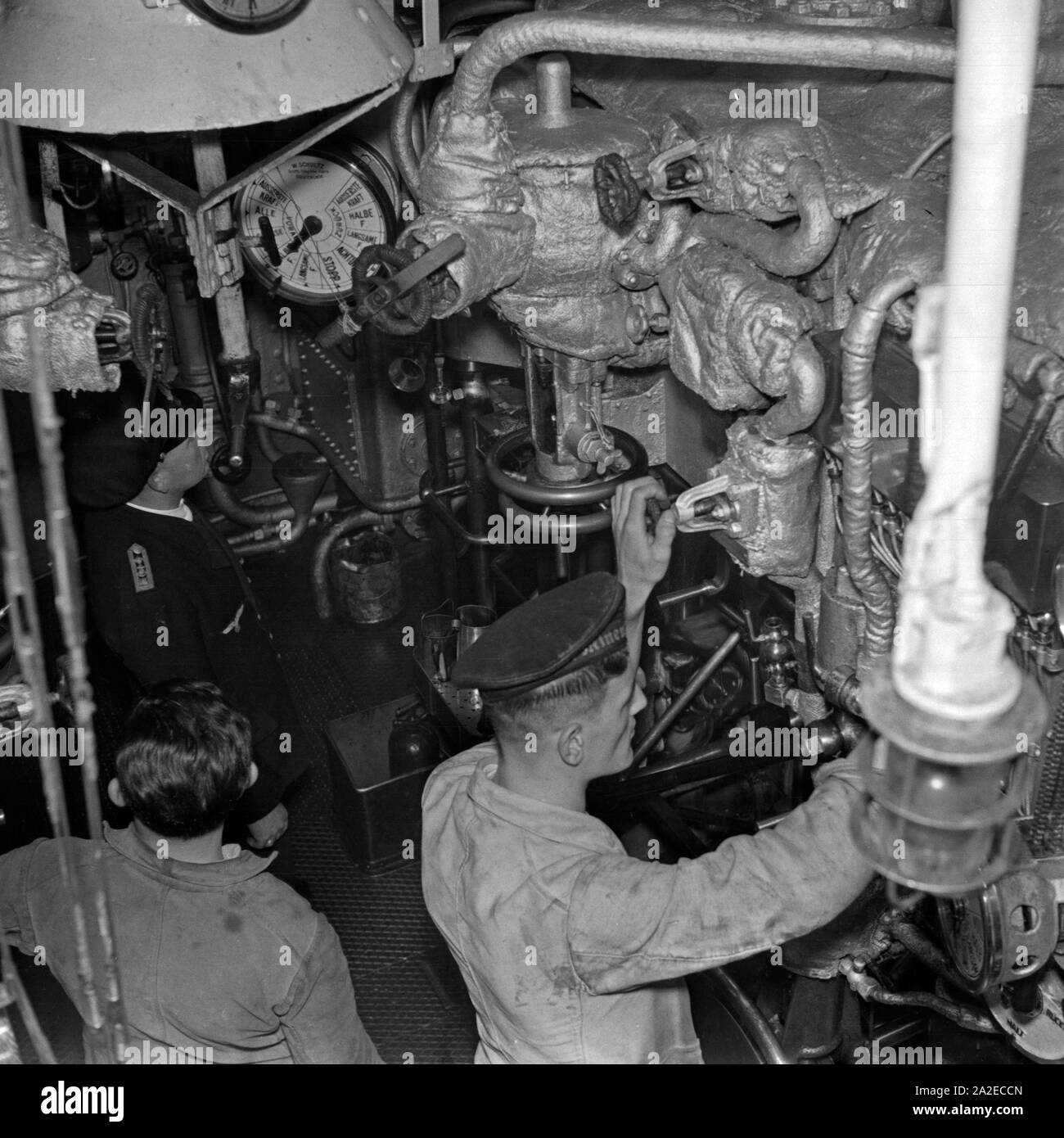 Ship engine room hi-res stock photography and images - Alamy