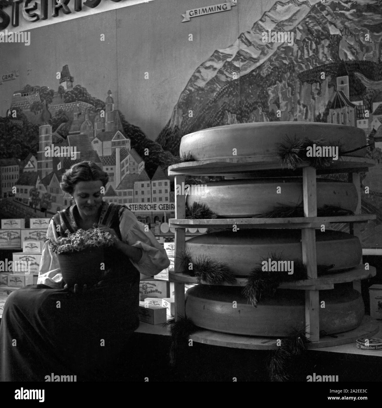 Cheese fair Black and White Stock Photos & Images - Alamy