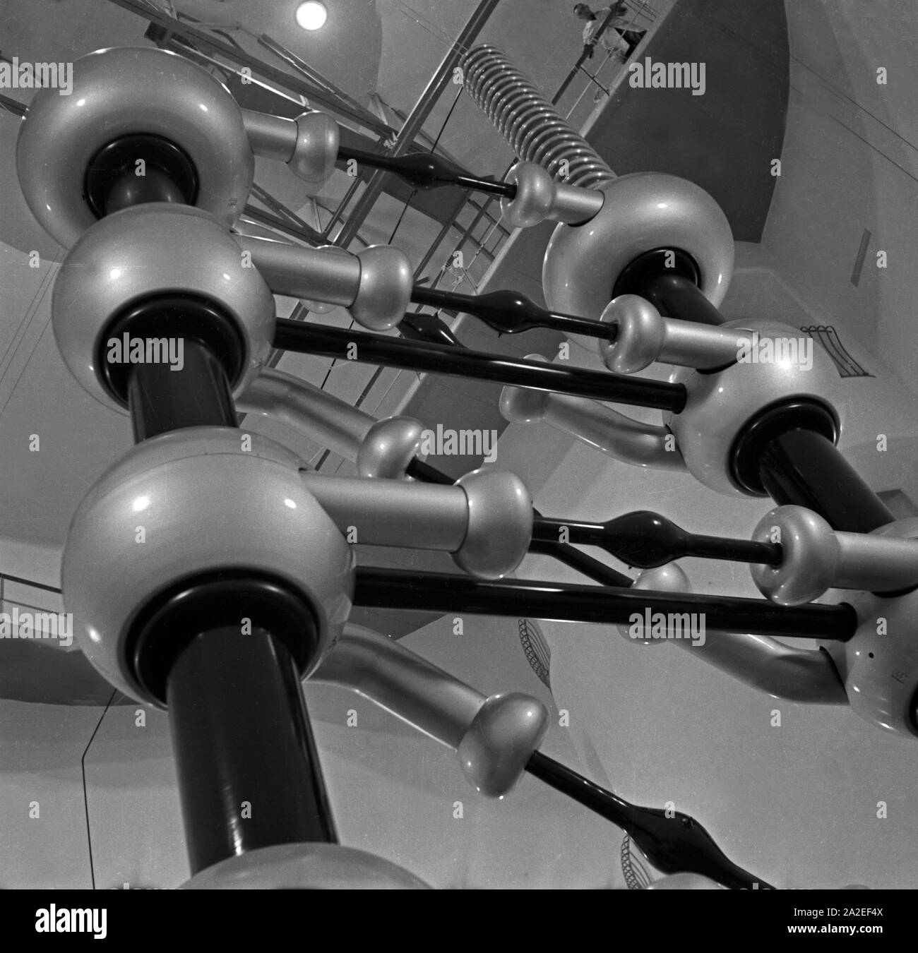 1930er jahre electricity at the kaiser wilhelm institute hi-res stock ...