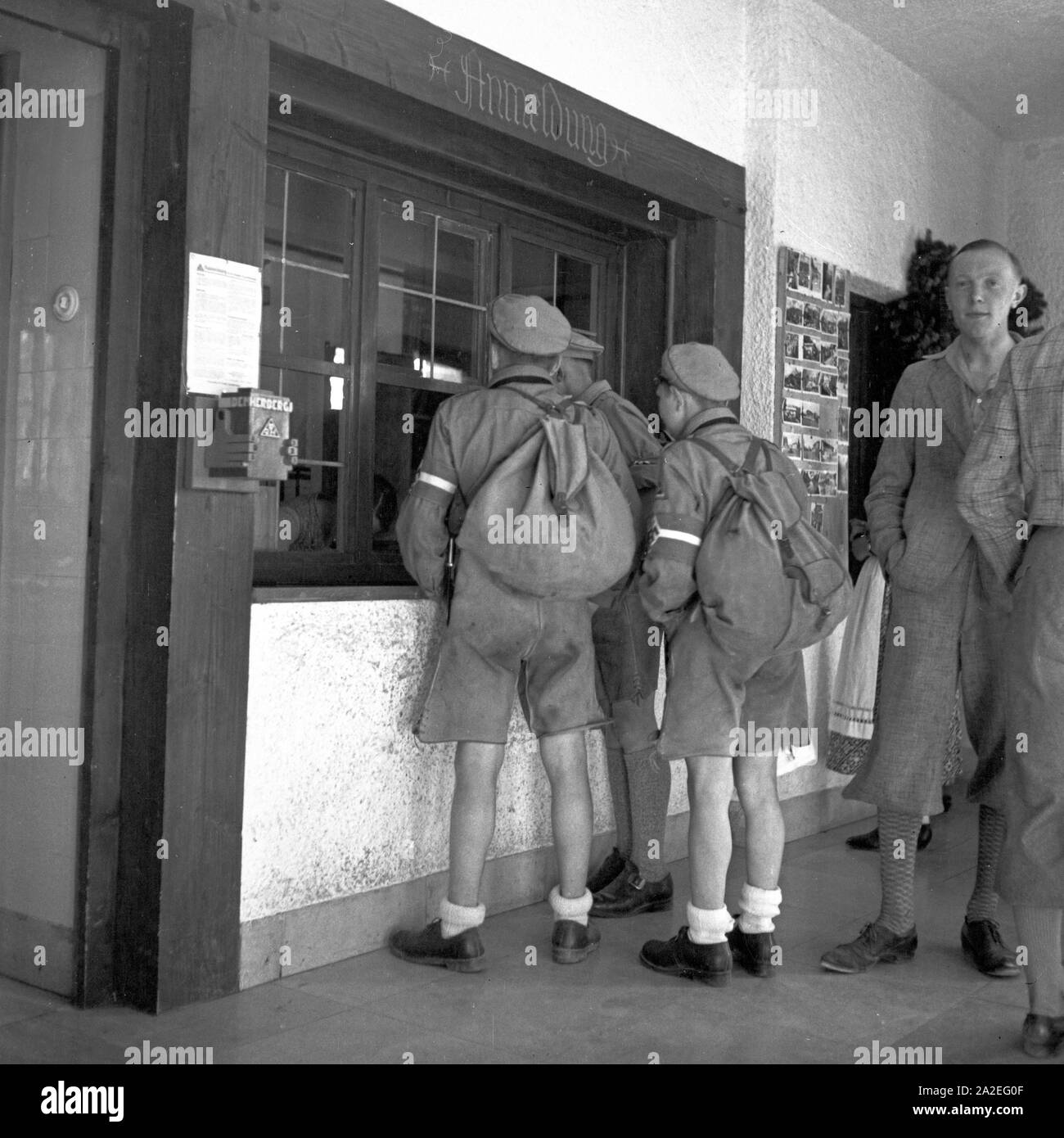 Adolf Hitler Uniform High Resolution Stock Photography and Images - Alamy