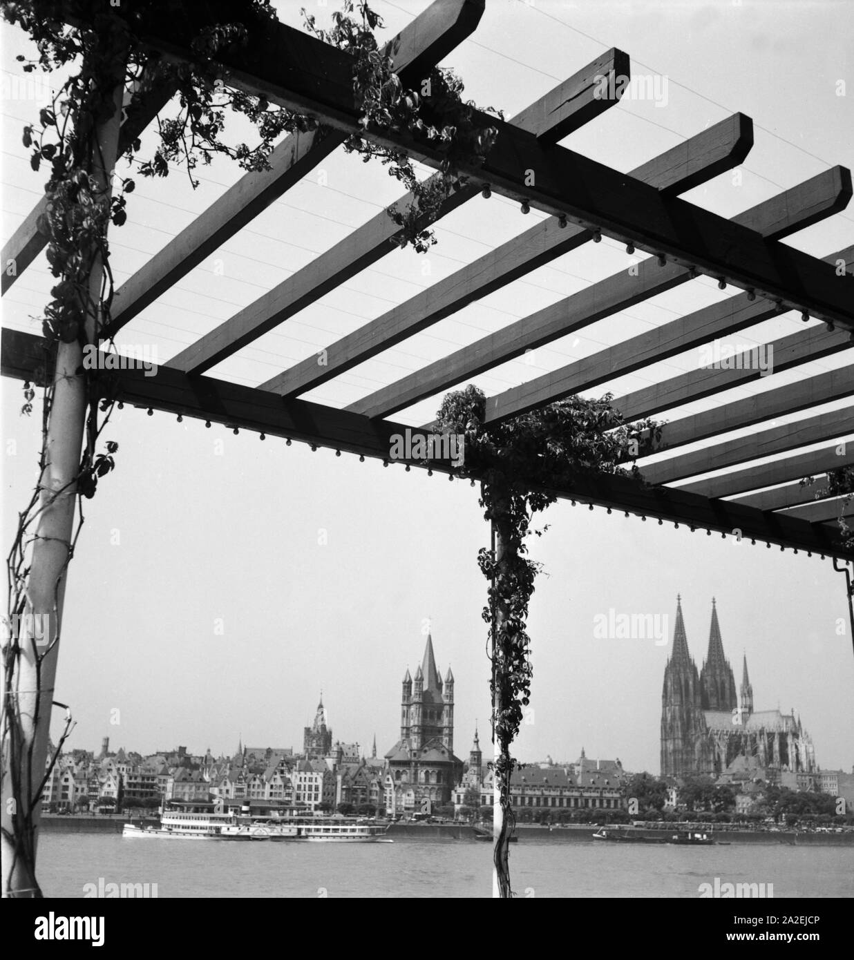 Altstadt und dom Black and White Stock Photos & Images - Alamy