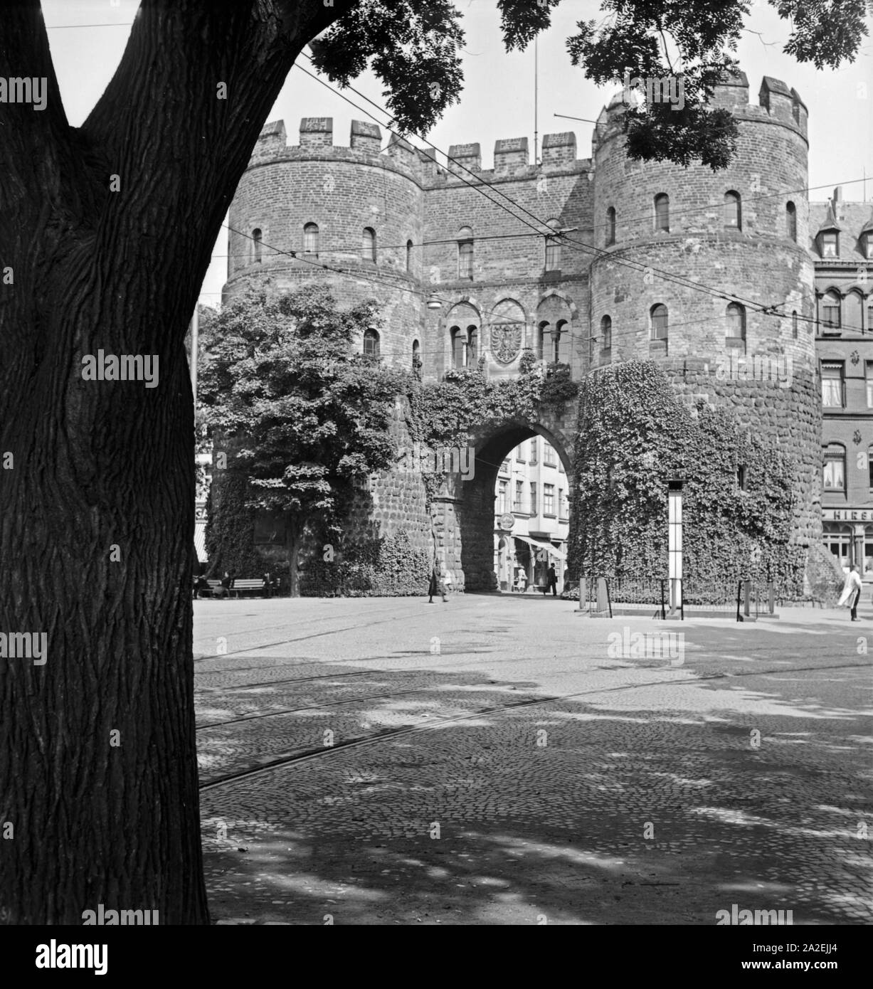 Das hahnentor hi-res stock photography and images - Alamy