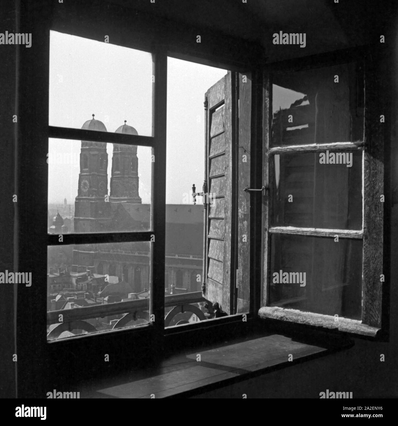 Munich, frauenkirche window Black and White Stock Photos & Images - Alamy