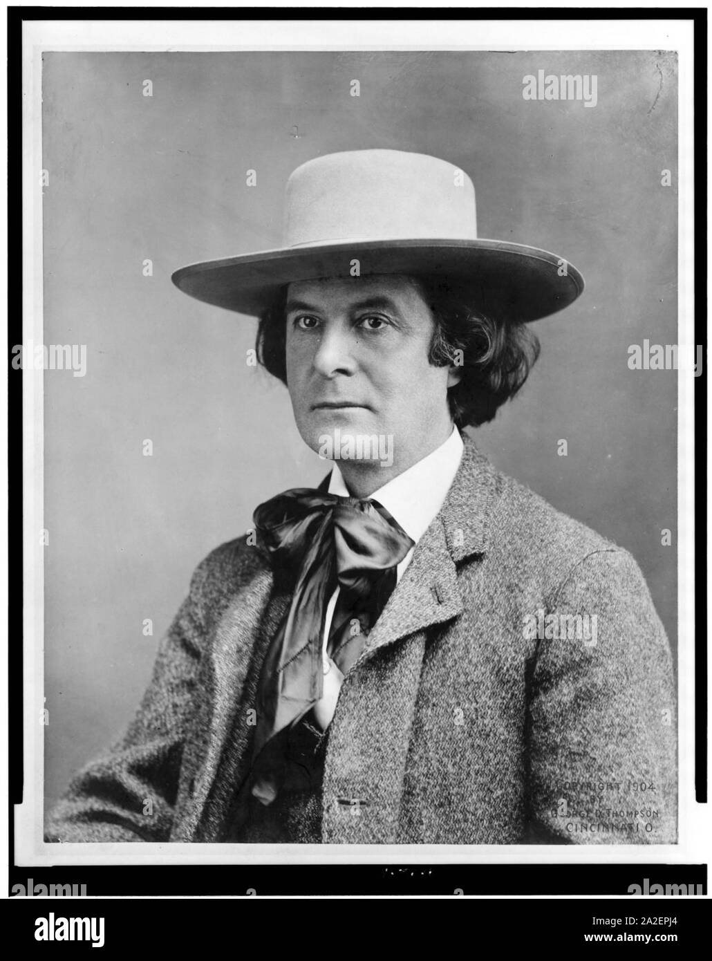 Elbert Hubbard, head-and-shoulders portrait, facing left Stock Photo ...