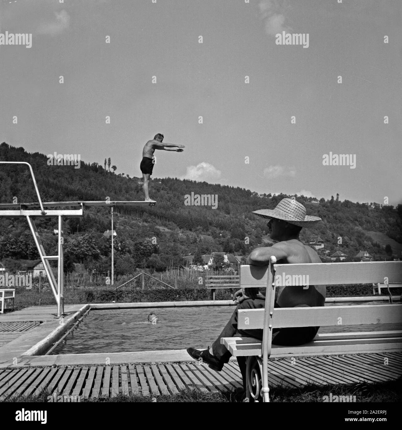 1930s swimming pool hi-res stock photography and images - Alamy