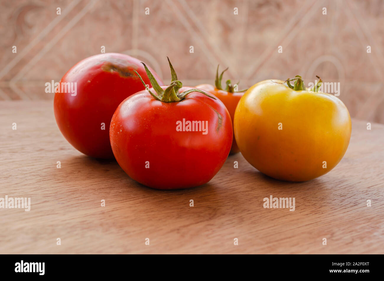 Red And Yellow Tomatoes Stock Photo - Alamy