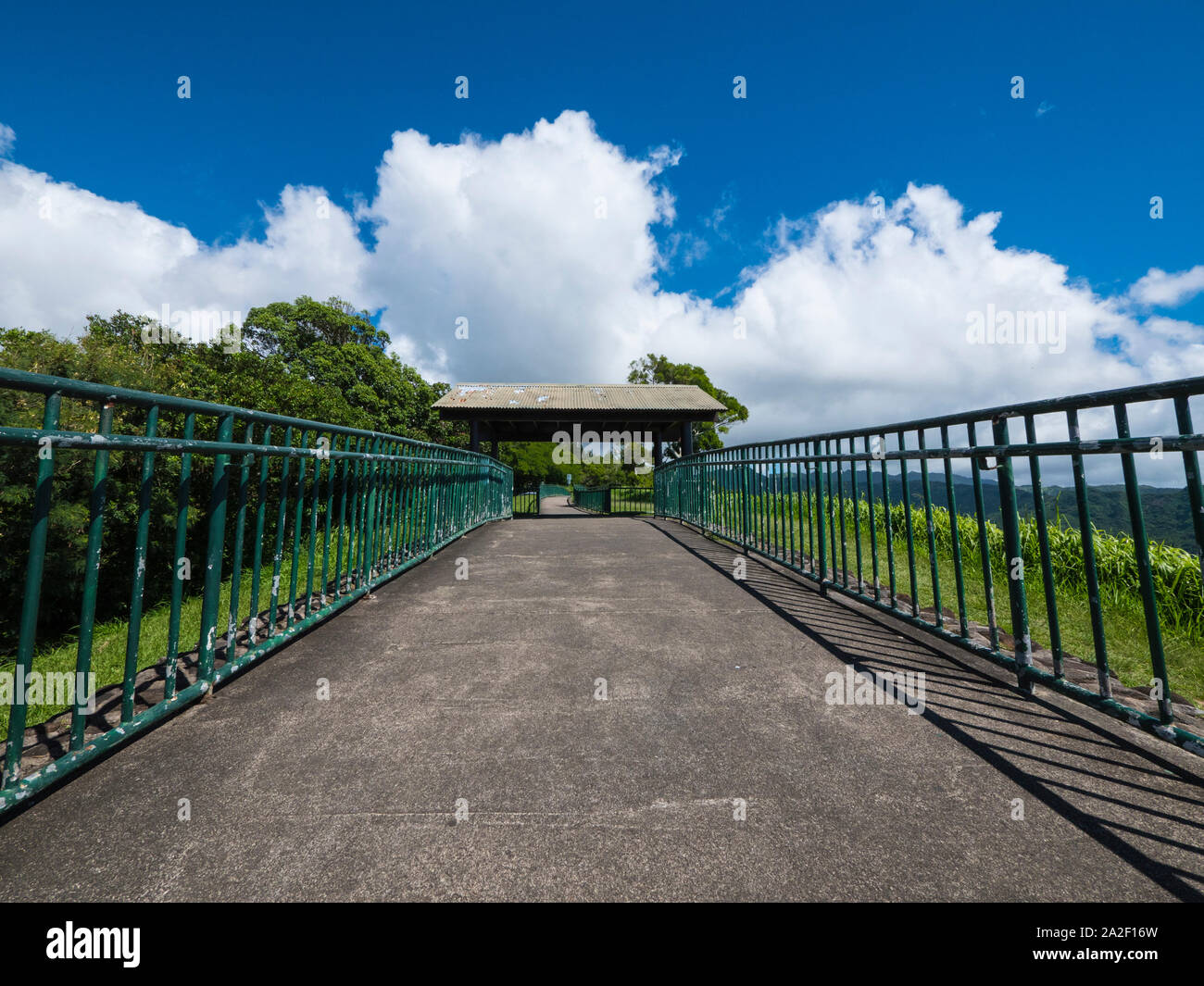 Tantalus lookout hawaii hi-res stock photography and images - Alamy