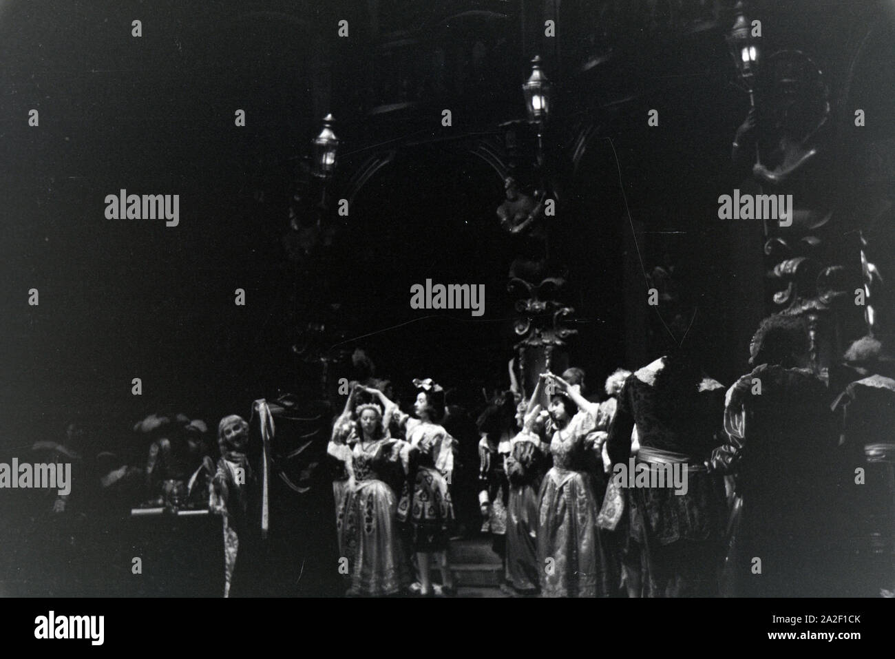 Aufführung im Opernhaus in Rom; Italien 1940er Jahre. Performance in ...