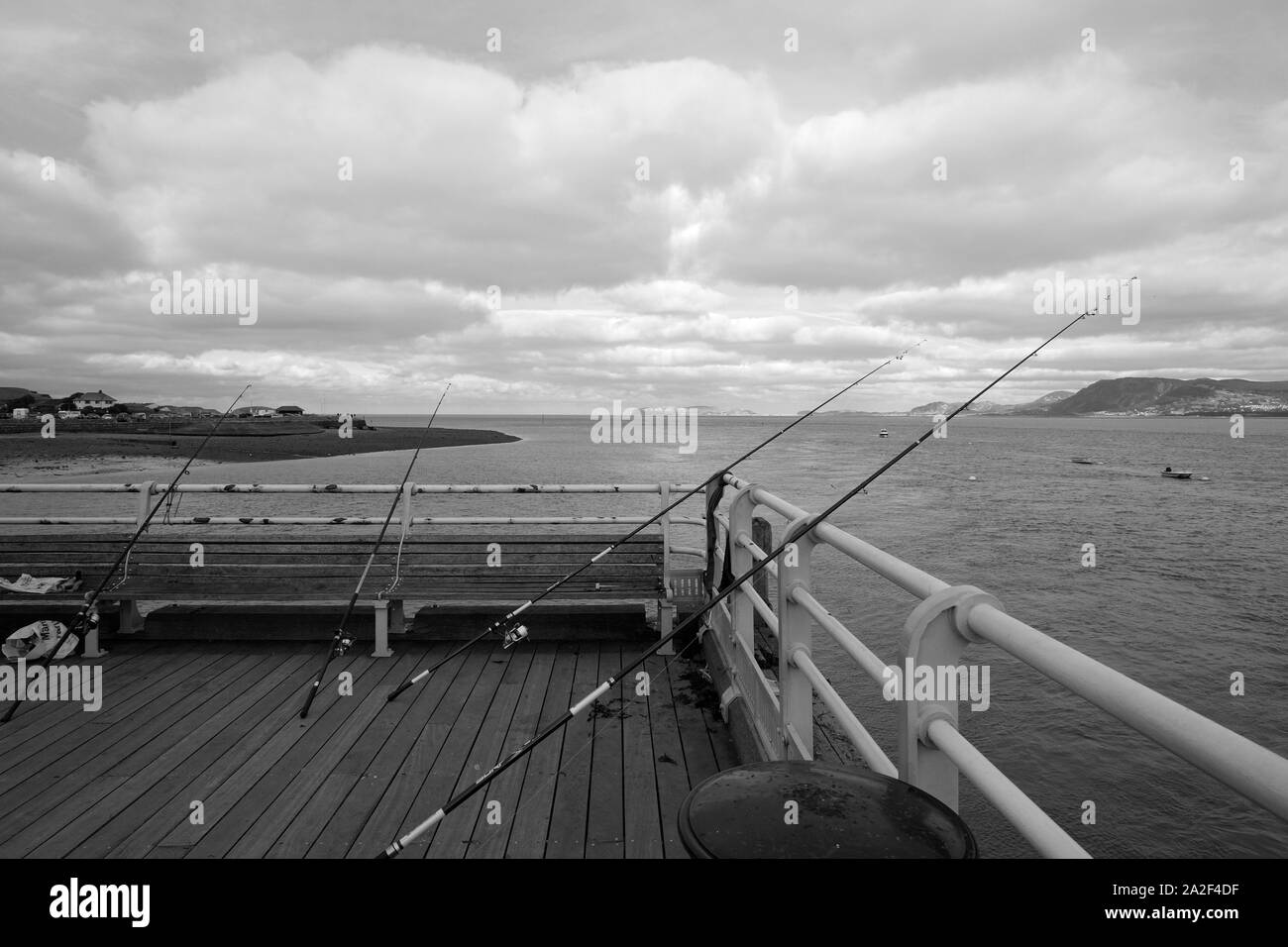 Black rods entrance hi-res stock photography and images - Alamy