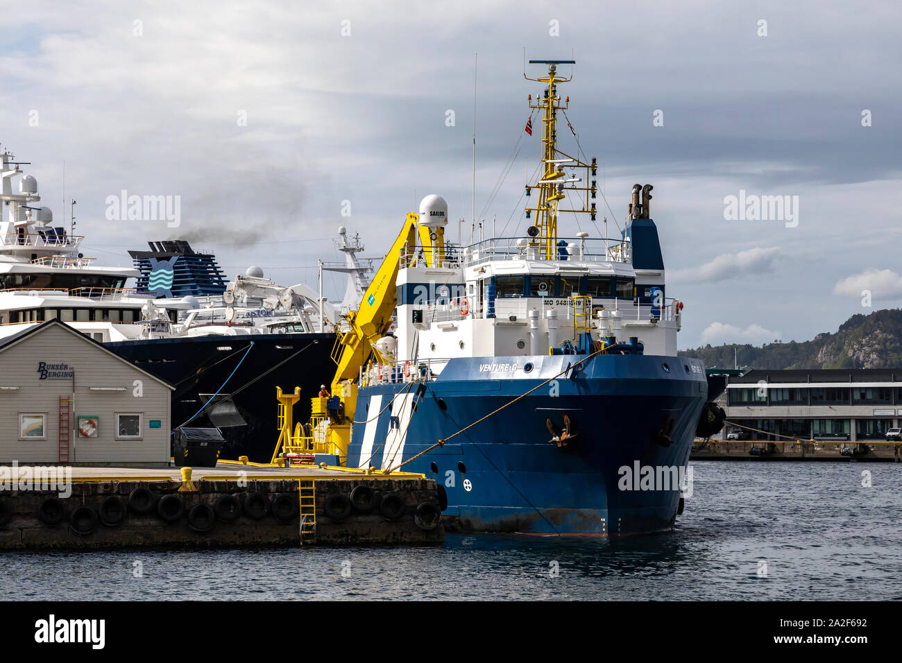 Venture support hi-res stock photography and images - Alamy