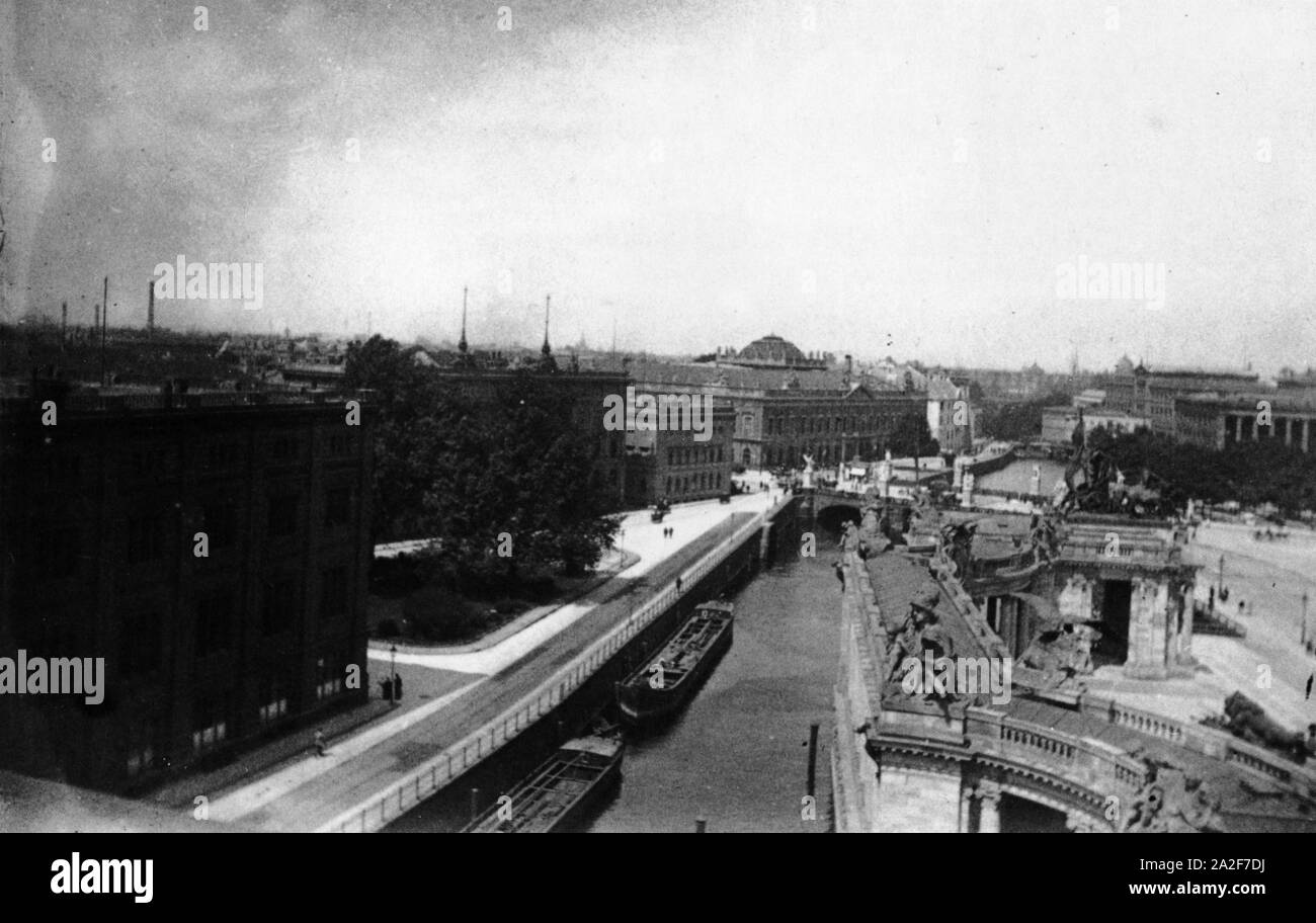 Emperor william 1 Black and White Stock Photos & Images - Alamy