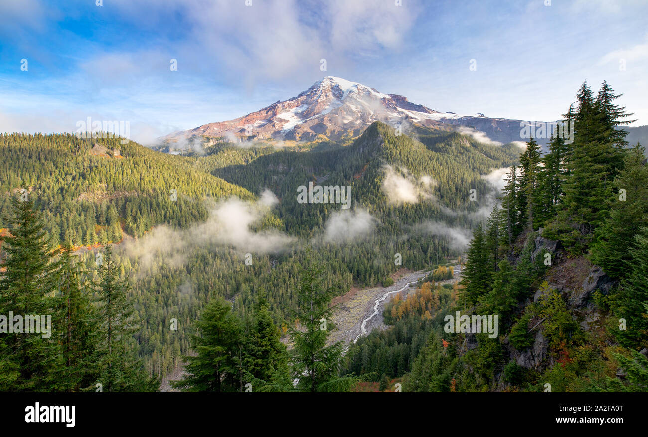View of Mt. Rainier and the Nisqually River from the Ricksecker Point ...