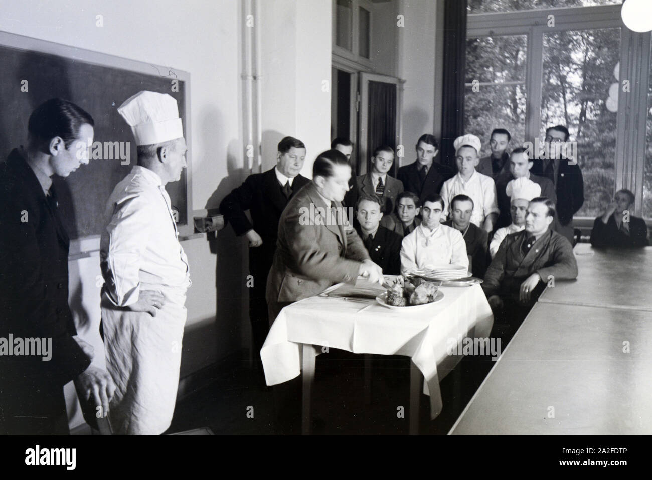 1930s waiters hi-res stock photography and images - Alamy