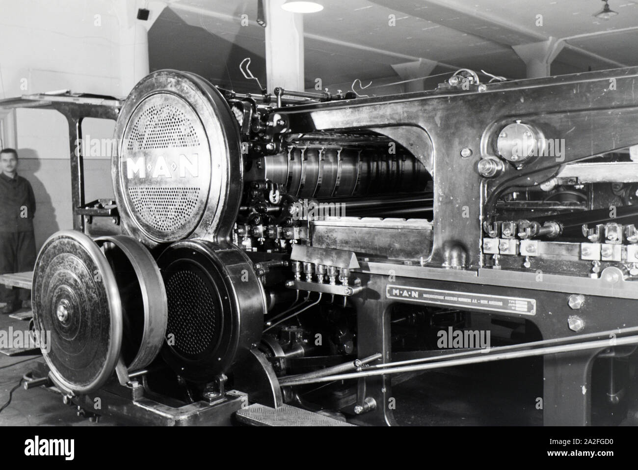 Newspaper printing press 1930s hi-res stock photography and images - Alamy