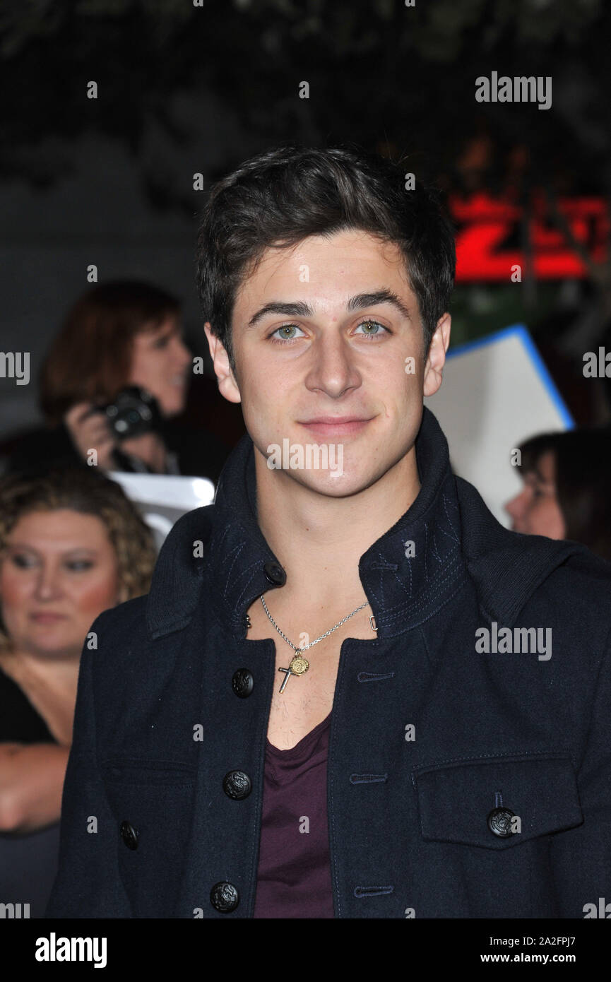 David henry twilight saga breaking dawn part 1 premiere hi-res stock ...