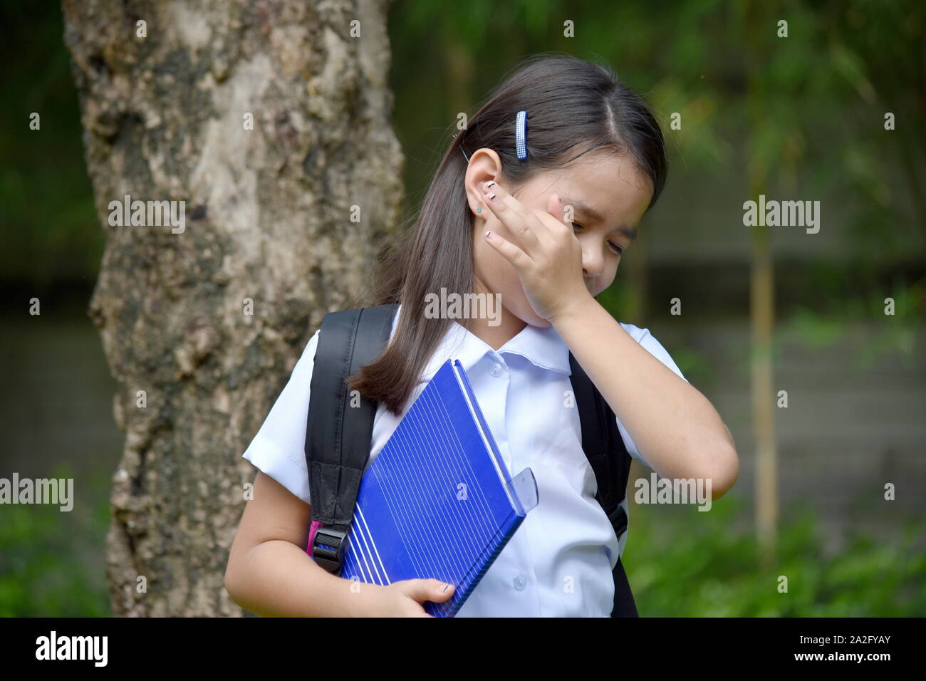Crying asian student hi-res stock photography and images - Alamy
