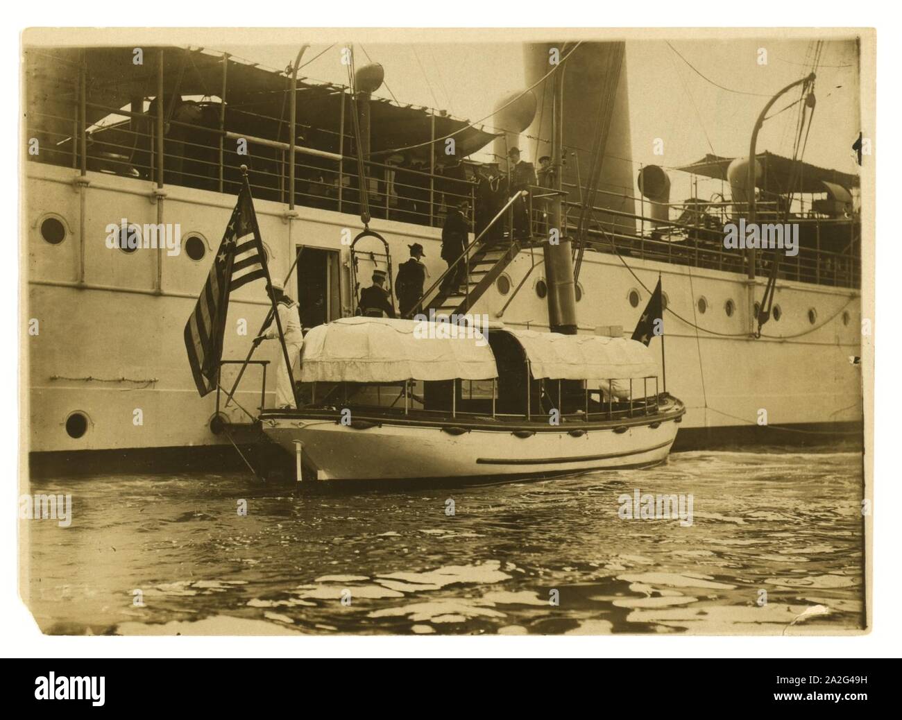 Mayflower Cut Out Stock Images & Pictures - Alamy