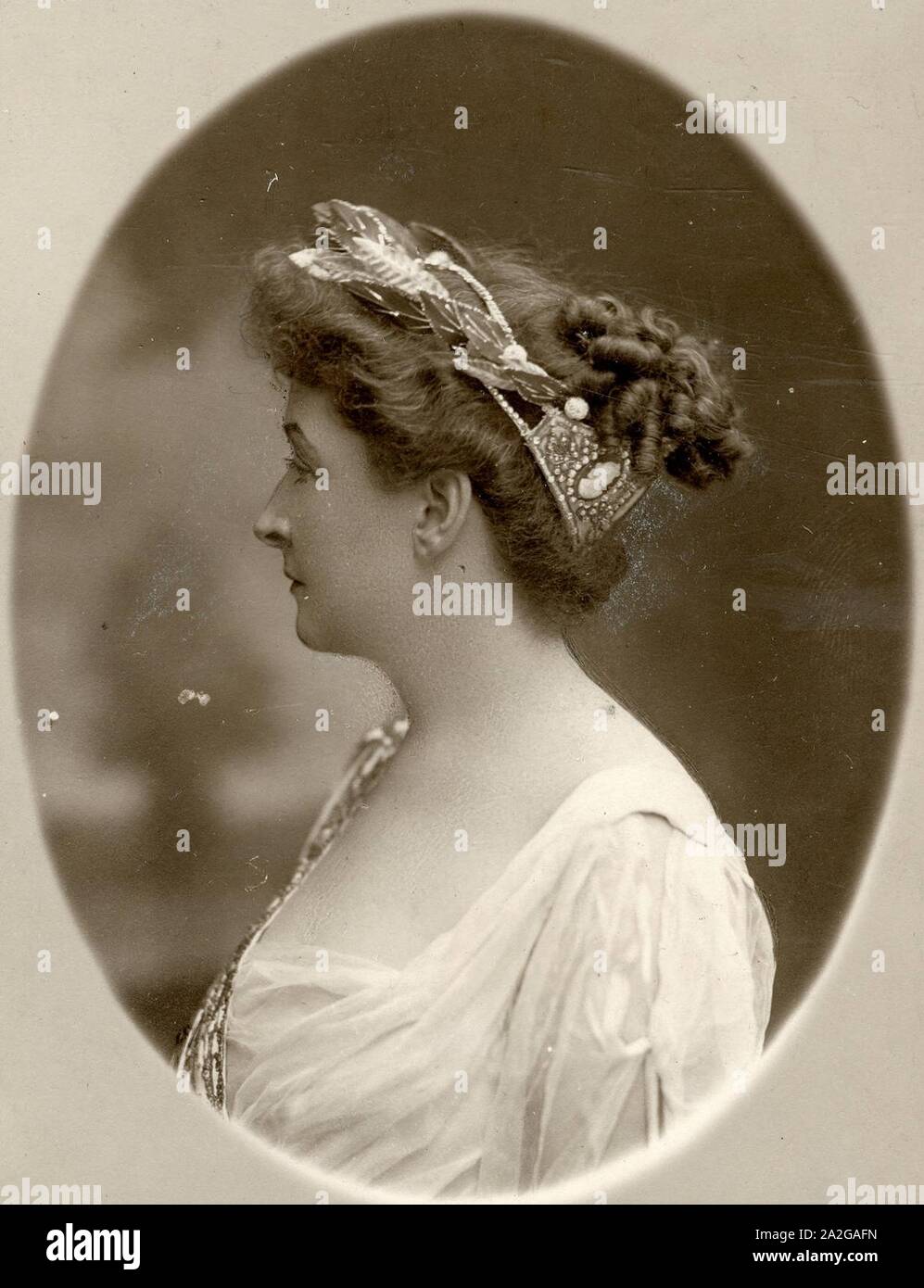 Emma eames hi-res stock photography and images - Alamy