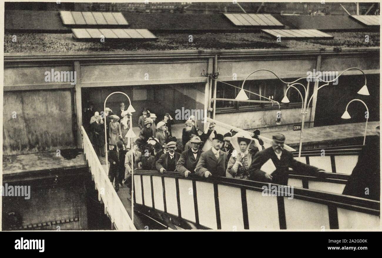 Binger hi-res stock photography and images - Alamy