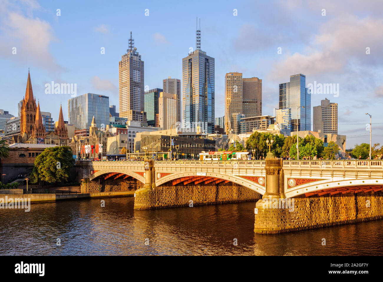 Victoria bridge arches hi-res stock photography and images - Alamy