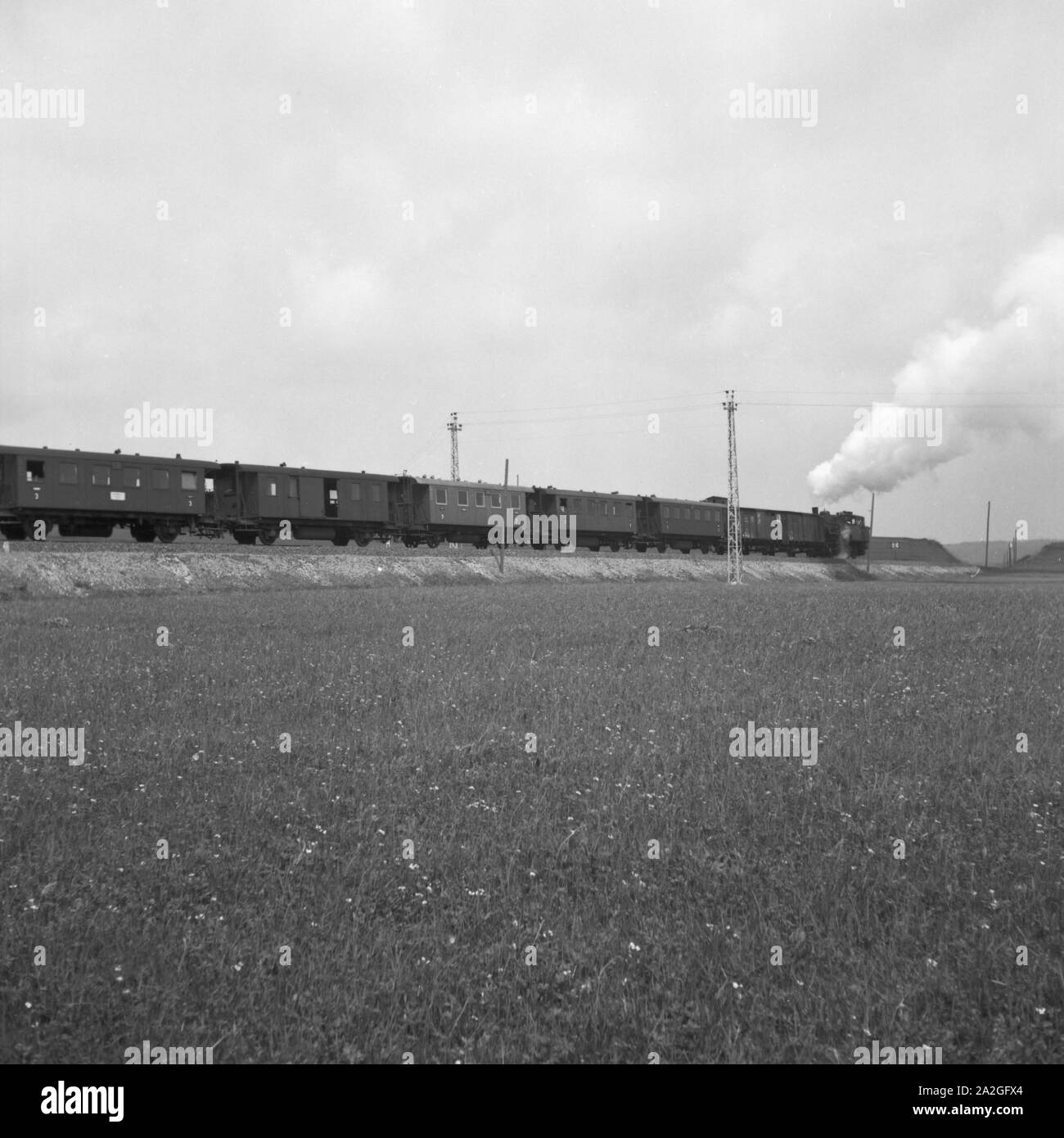 Personenzug der Deutschen Reichsbahn, Deutschland 1930er Jahre ...