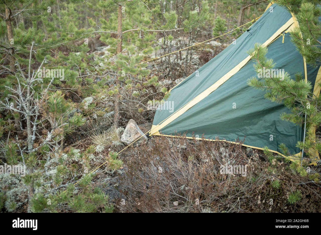 Fixed tent hi-res stock photography and images - Alamy