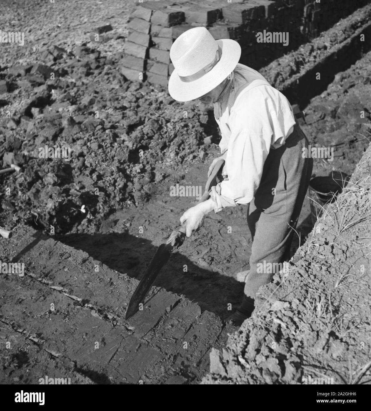 Peat digging Black and White Stock Photos & Images - Alamy