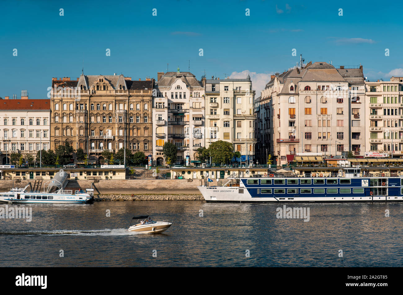 Budapest traditional architecture buildings rising above Danube river ...