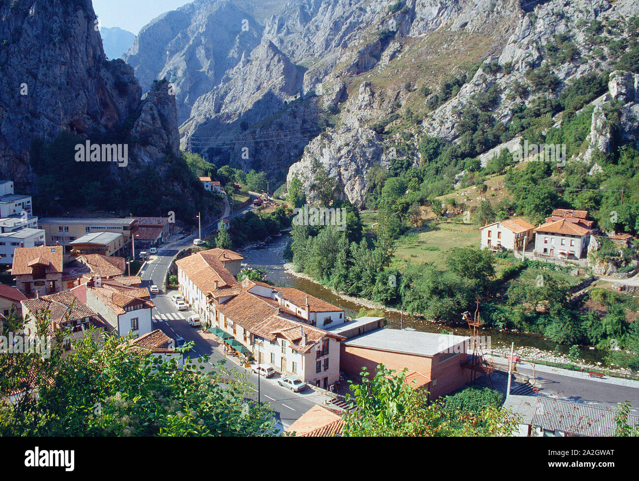 Desfiladero de hermida hi-res stock photography and images - Alamy