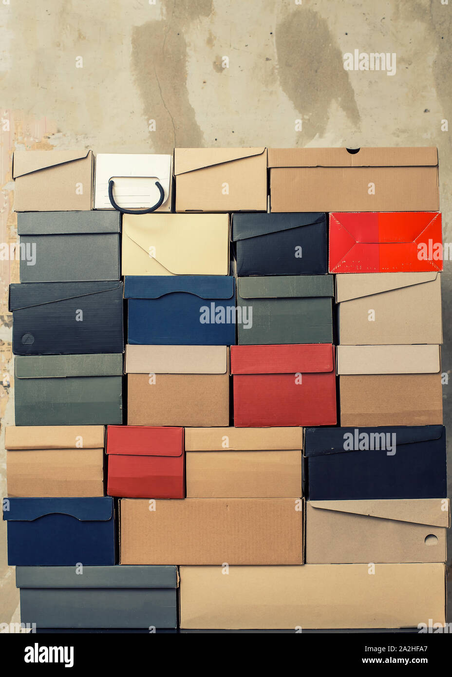 Folded cardboard boxes hi-res stock photography and images - Alamy