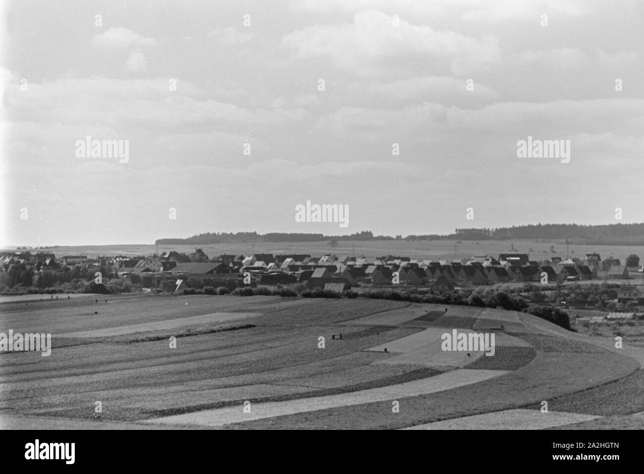 Ein Ausflug nach Trossingen, Deutsches Reich 1930er Jahre. A trip to ...
