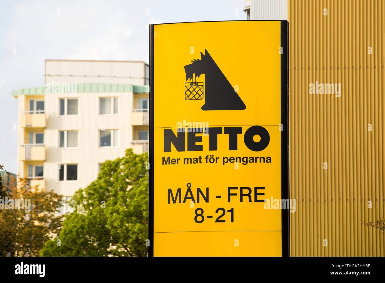 Netto logo hi-res stock photography and images - Alamy