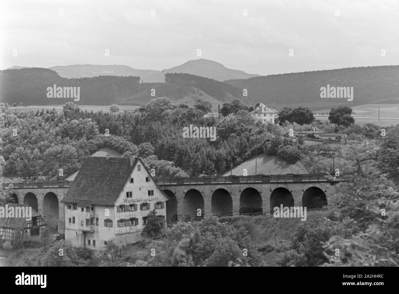 Eine Reise nach Rottweil im Schwarzwald, Deutsches Reich 1930. A trip ...