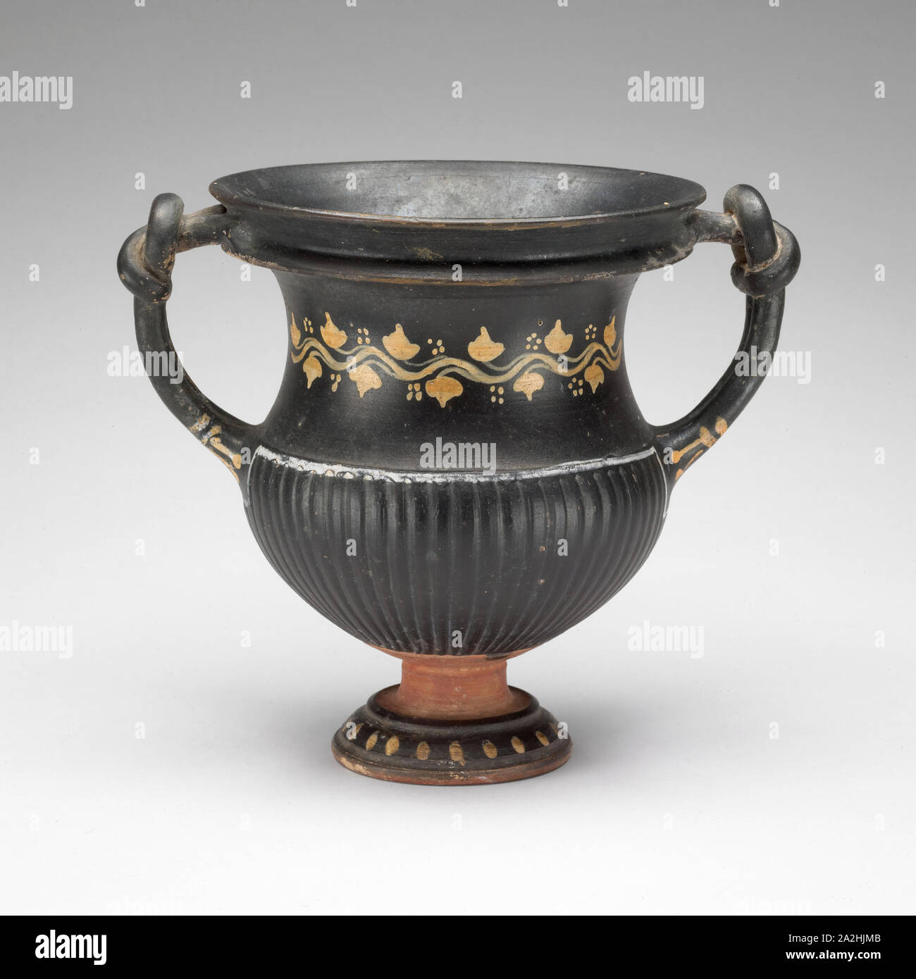 Late gnathia ware hi-res stock photography and images - Alamy