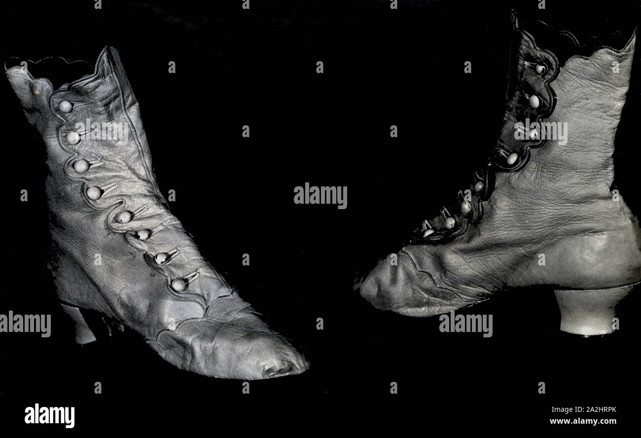 Half boots hi-res stock photography and images - Alamy