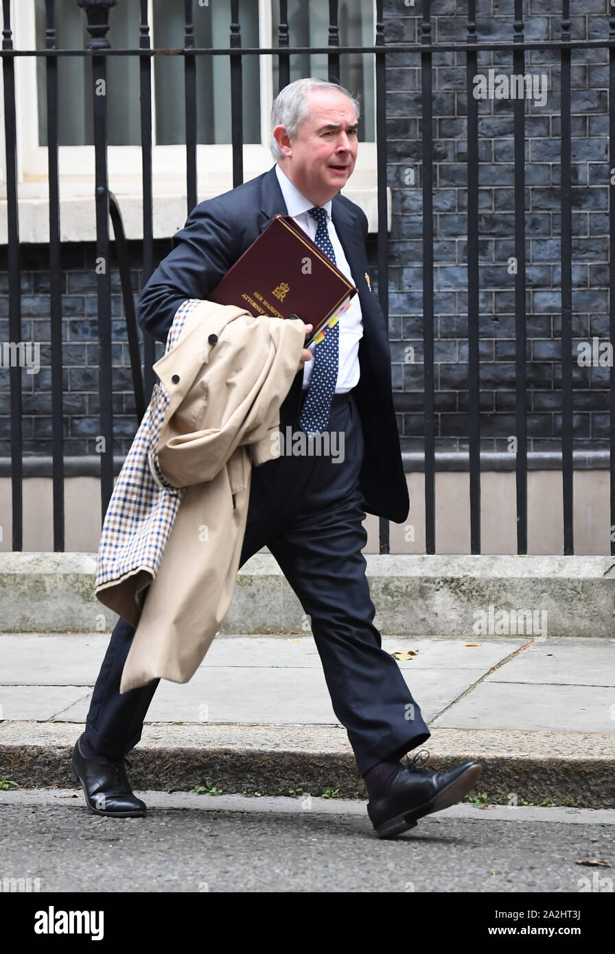 Attorney general geoffrey cox leaves hi-res stock photography and ...