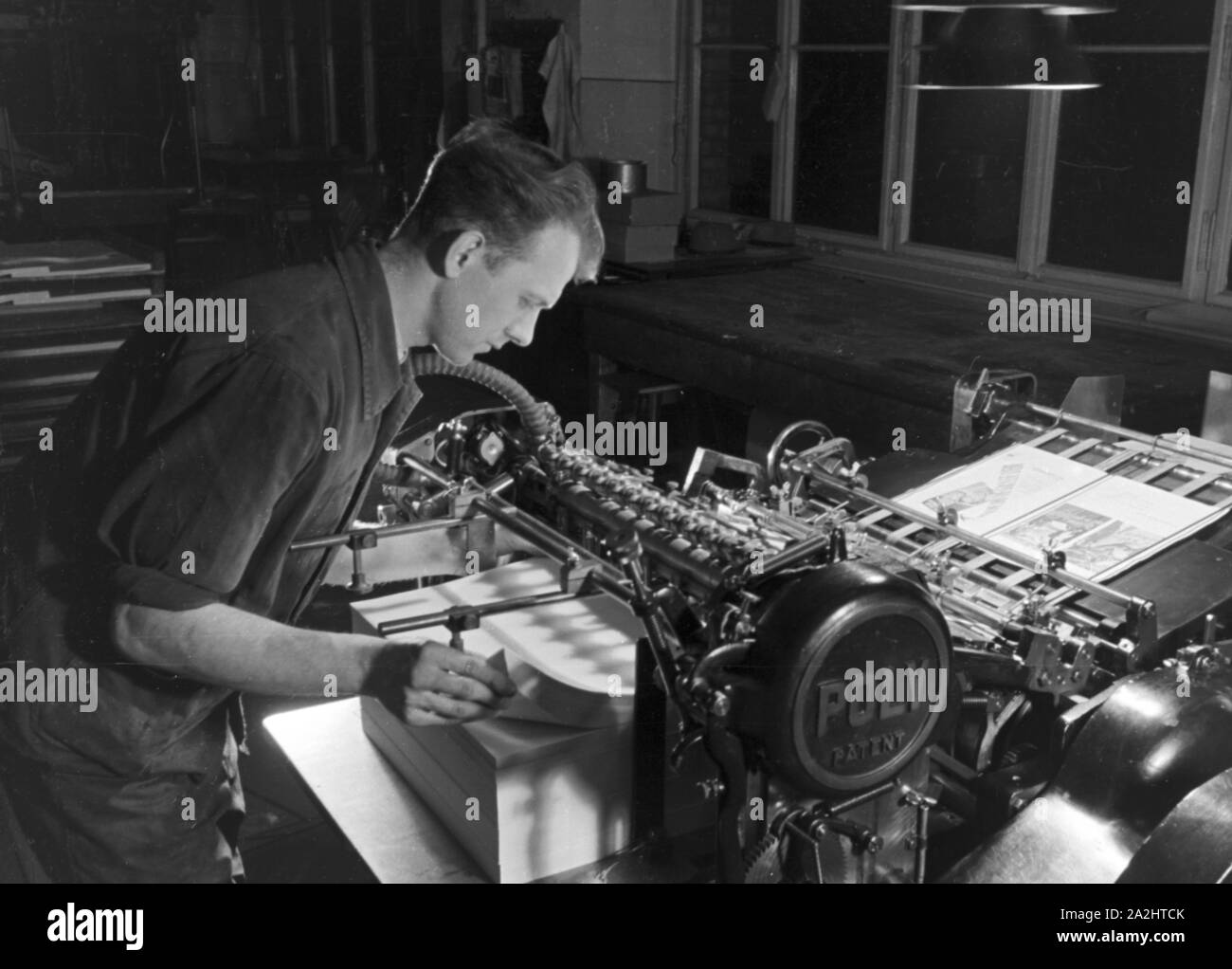1930er machine hi-res stock photography and images - Alamy