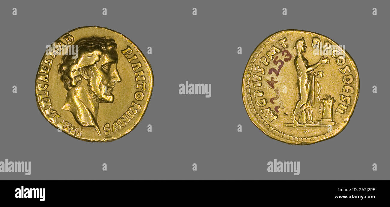 Gold aureus of antoninus pius hi-res stock photography and images - Alamy