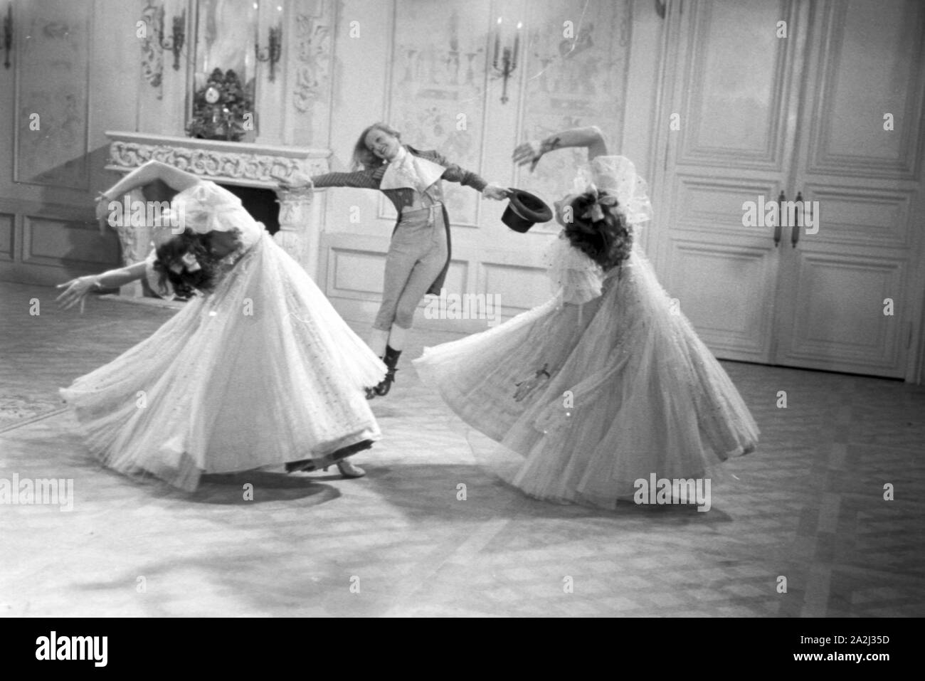 Die Geschwister Hedi und Margot Höpfner, Deutschland 1930er Jahre ...