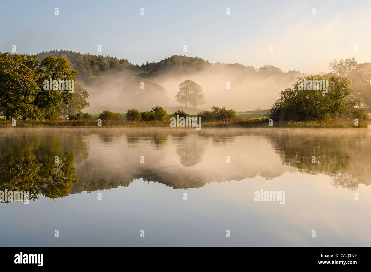 Colours of an early morning mist hi-res stock photography and images ...