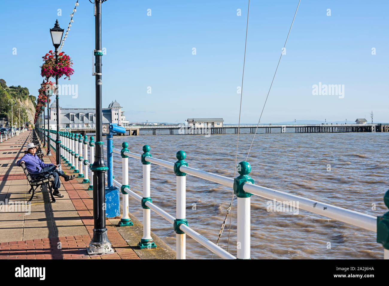 Penarth Pier Penarth Seafront Penarth High Resolution Stock Photography ...