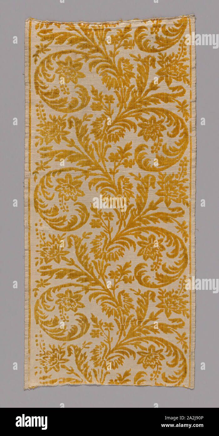Scutari velvet brocade hi-res stock photography and images - Alamy