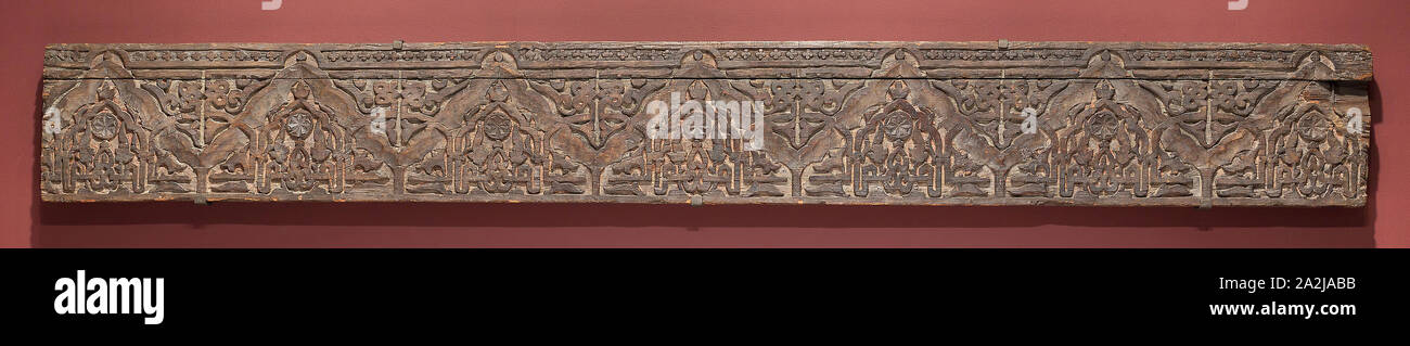 Fragment of an architectural molding, Marinid dynasty (1244–1465), 14th ...