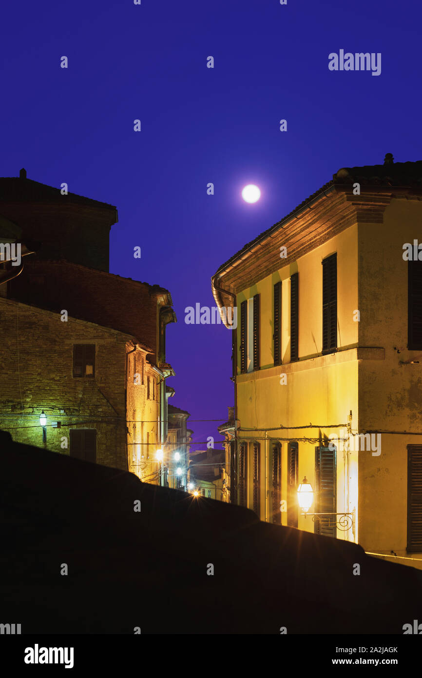 Urban core hi-res stock photography and images - Alamy