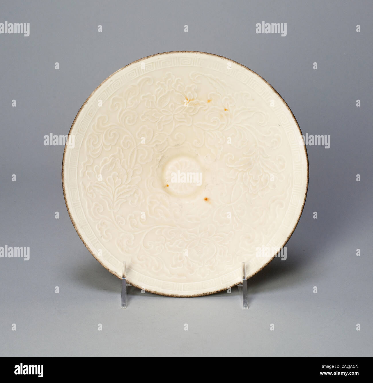 Porcelain with molded decoration hi-res stock photography and images ...